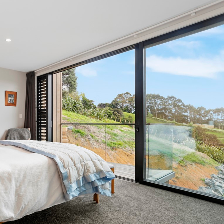 Metro Sliding Doors - Matt Ironsand | Custom Aluminium Doors Auckland ...